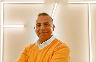 ABOUT US – Food Trucks International